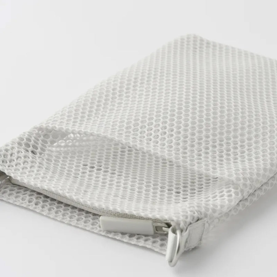 Buy MUJI Combinations Case - Mesh Smartphone Pouch